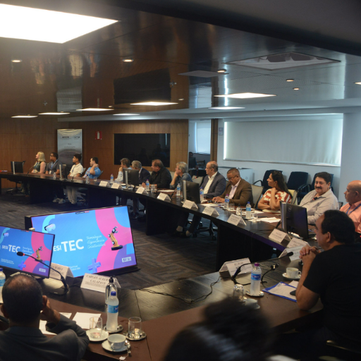 Inovação e Tecnologia nos Conselhos SESI, SENAI e IEL - IEL