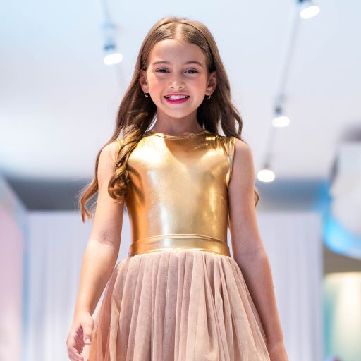 Minas Trend Kids: na passarela, um desfile de cores, leveza e simpatia ...